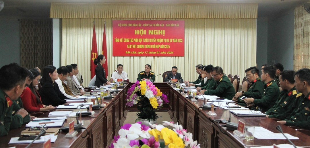 Ký kết Chương trình phối hợp tuyên truyền nhiệm vụ quân sự, quốc phòng ...