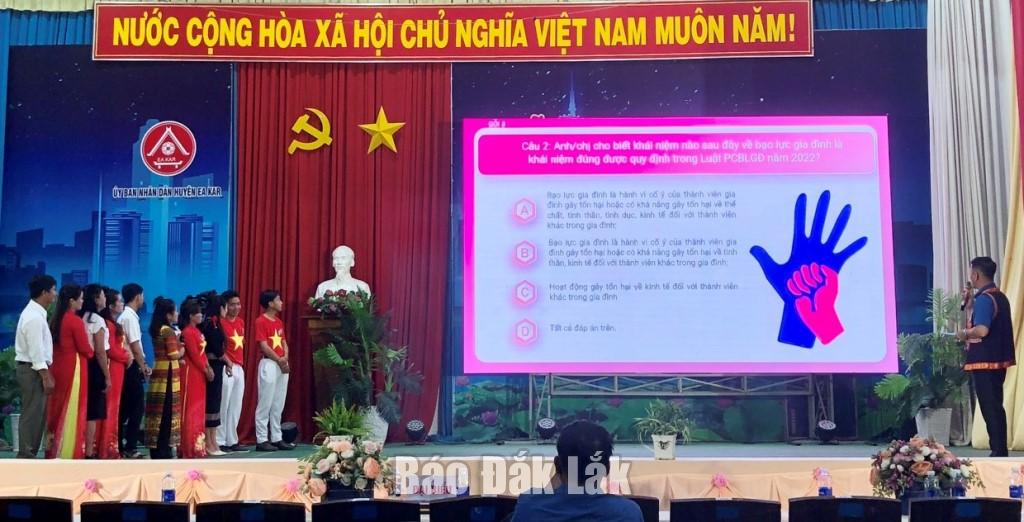 Liên hoan các mô hình tổ truyền thông cộng đồng huyện Ea Kar năm 2024 ...