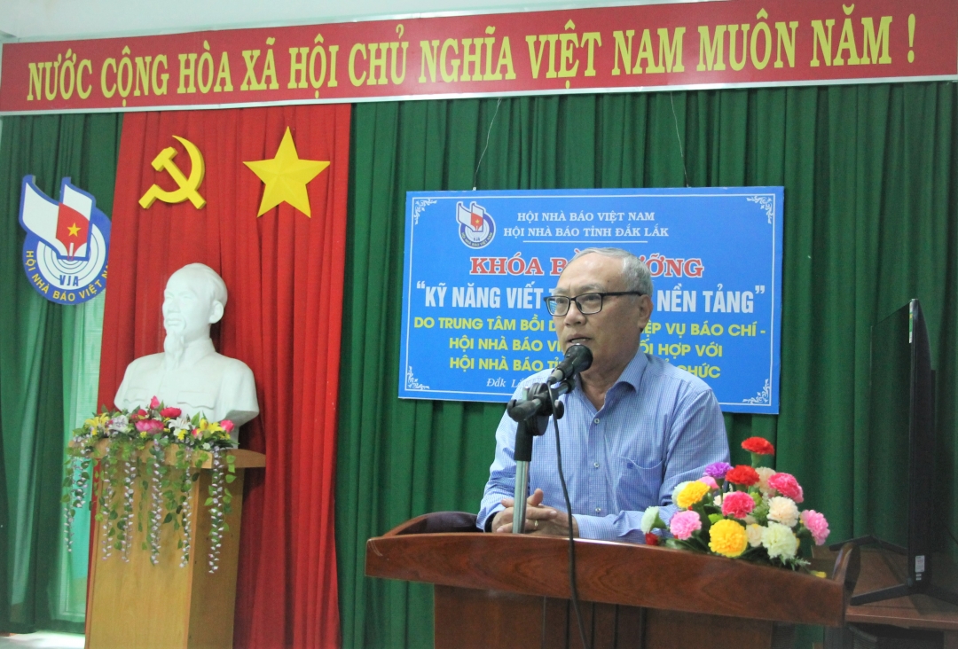 Bế mạc khóa bồi dưỡng nghiệp vụ “Kỹ năng viết tin, bài đa nền tảng ...